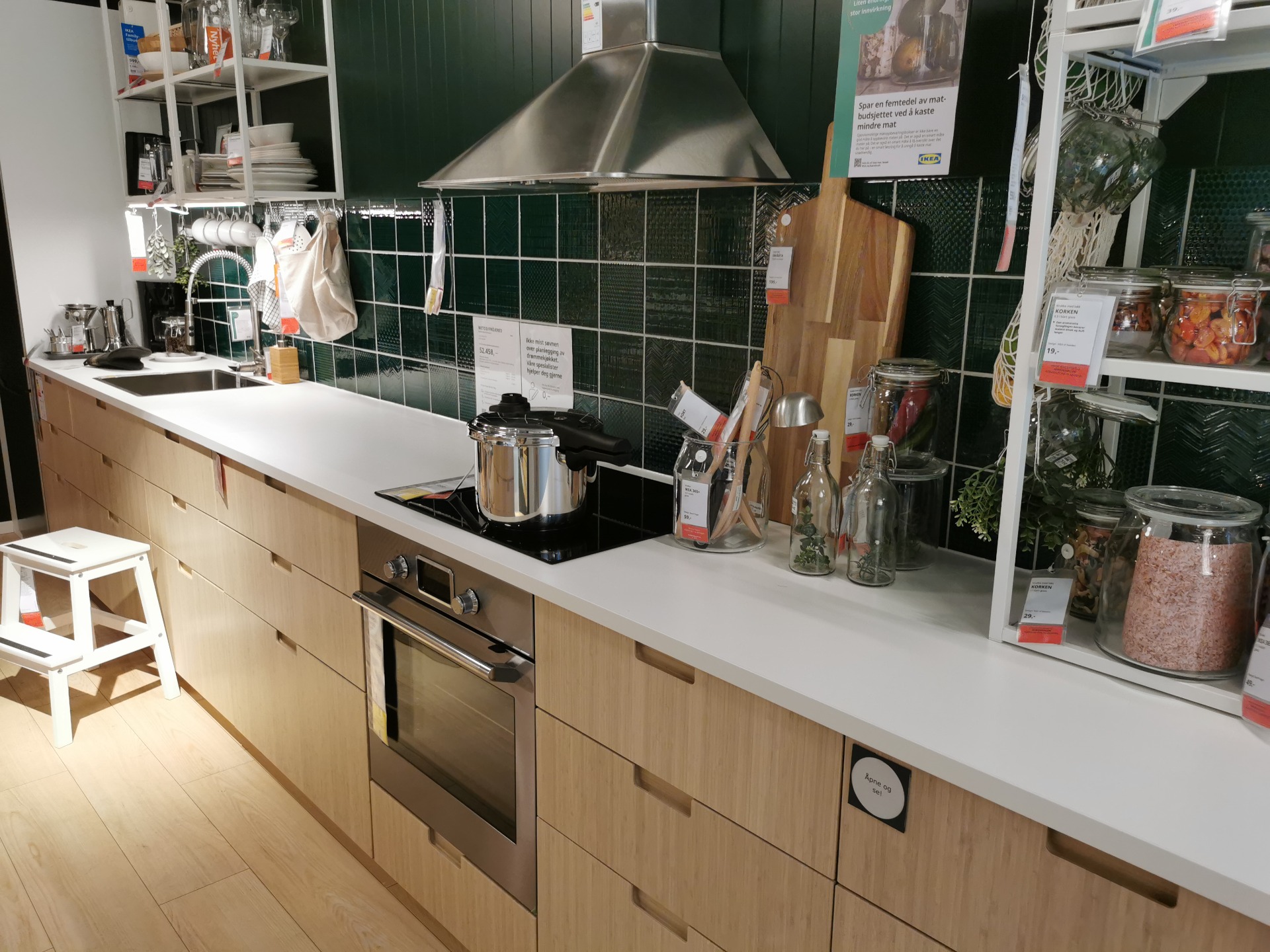 IKEA FRÖJERED Kitchen: A Stylish and Functional Cooking Space