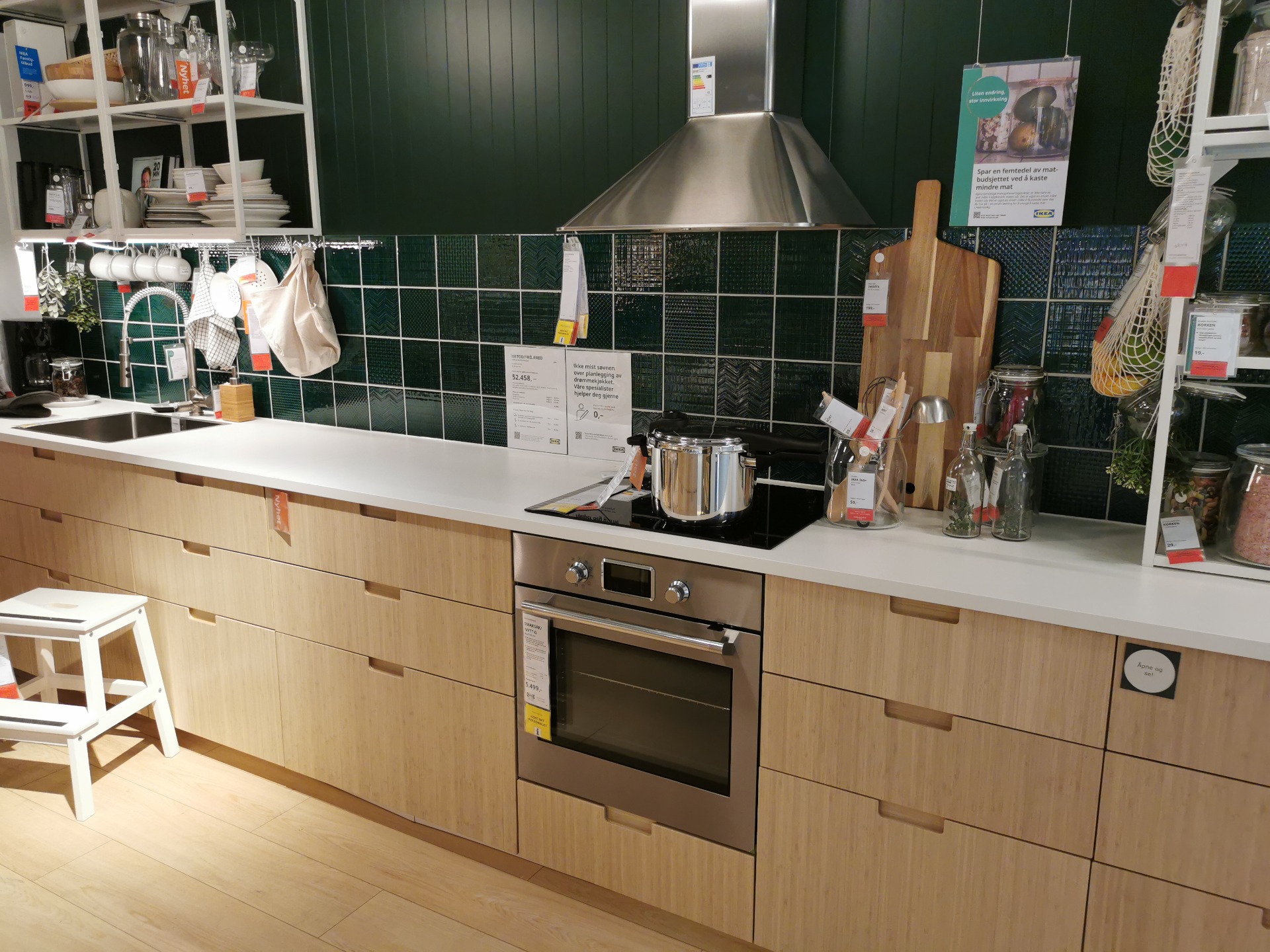 IKEA FRÖJERED Kitchen: A Stylish and Functional Cooking Space