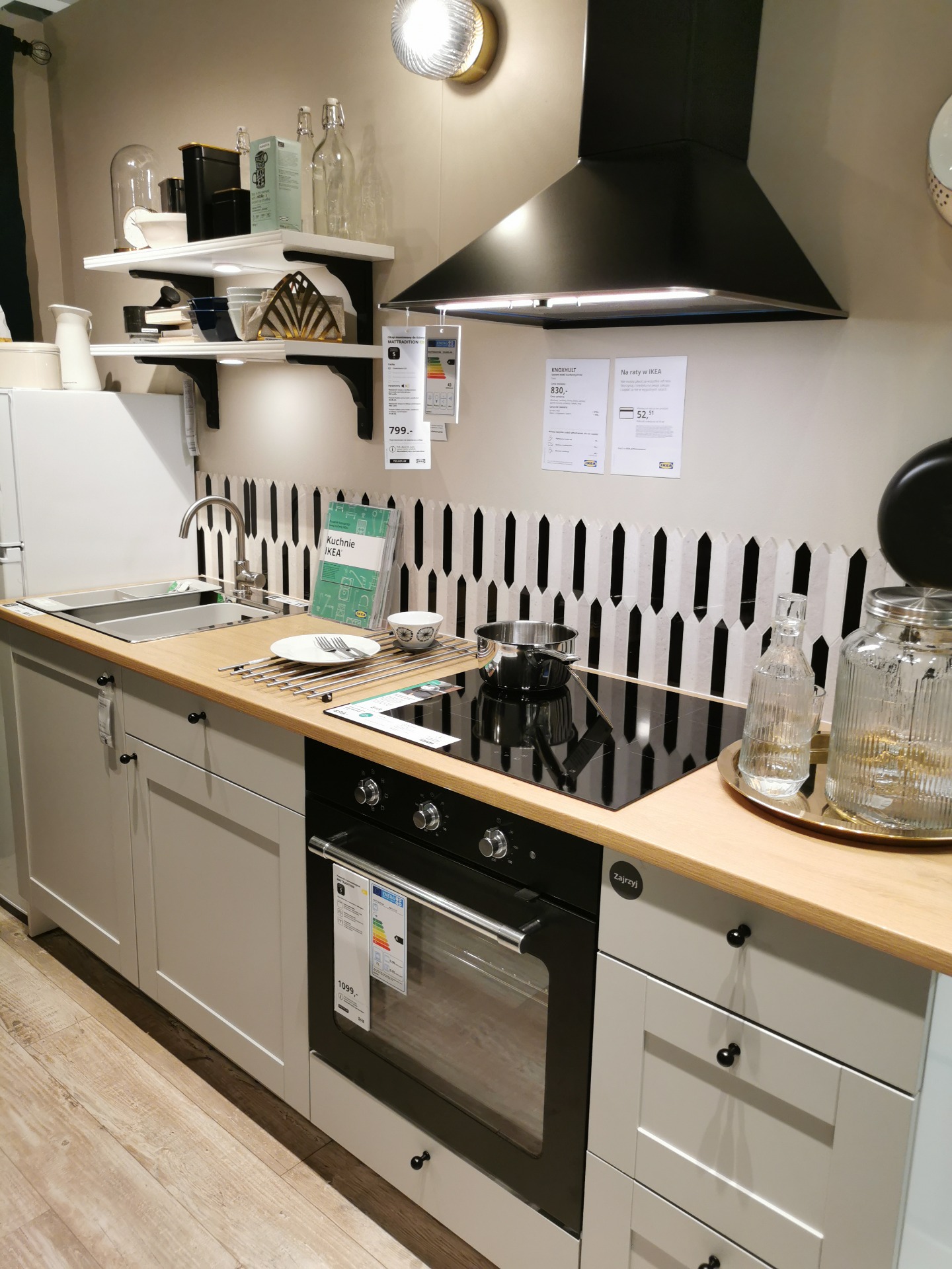 A Compact and Stylish KNOXHULT Kitchen from IKEA