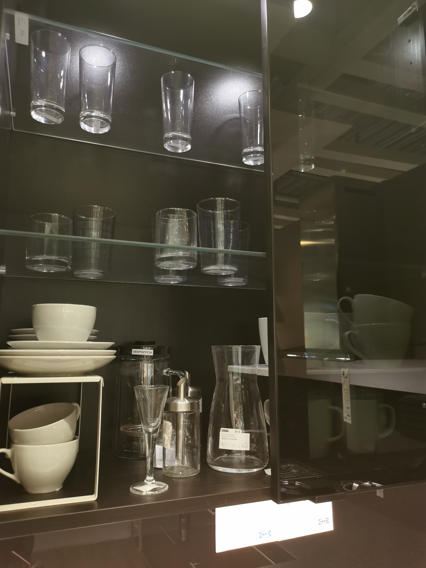 Elegant and Modern: The Jutis Glass Door from IKEA