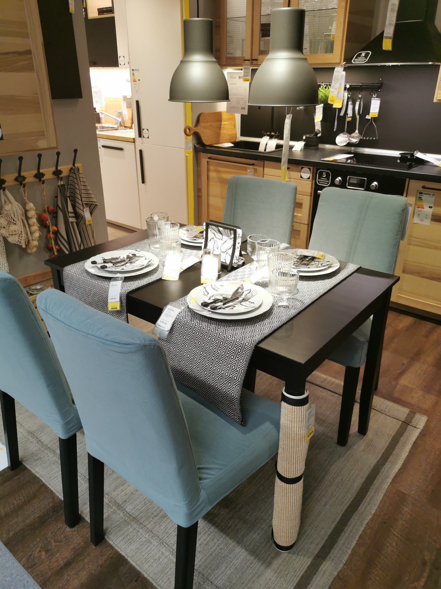 12 Tables Setting from IKEA