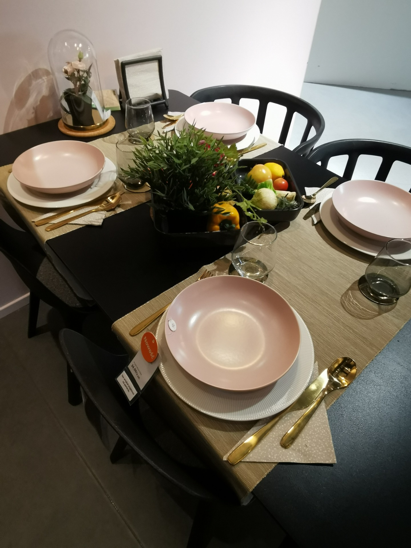12 Tables Setting from IKEA