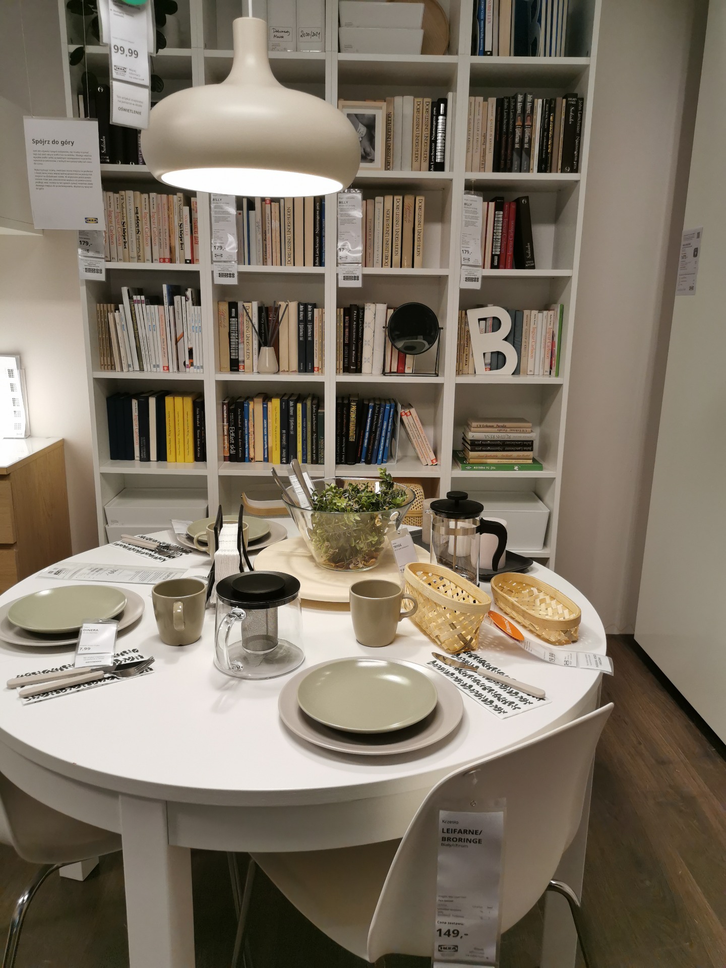 12 Tables Setting from IKEA