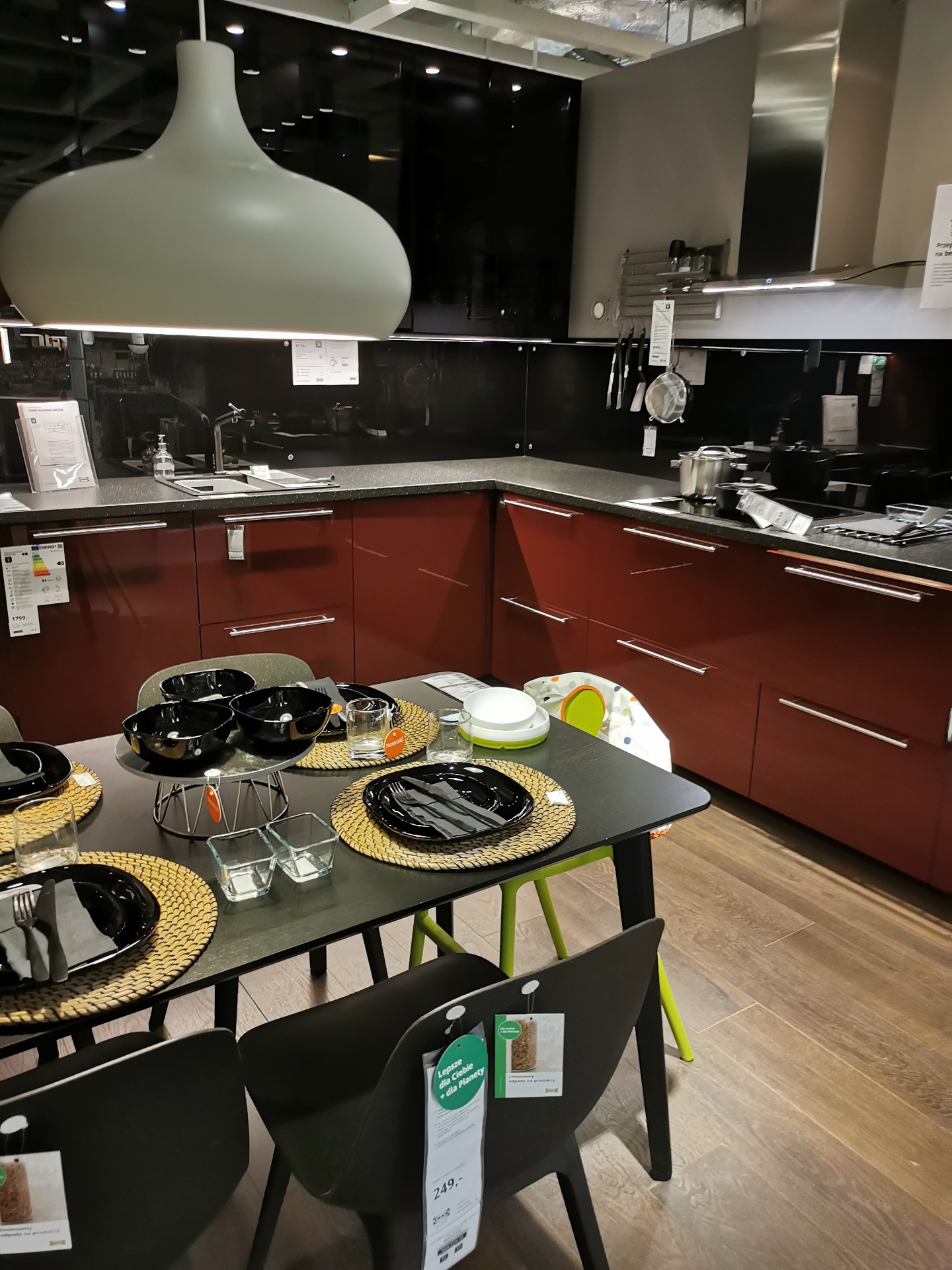 12 Tables Setting from IKEA