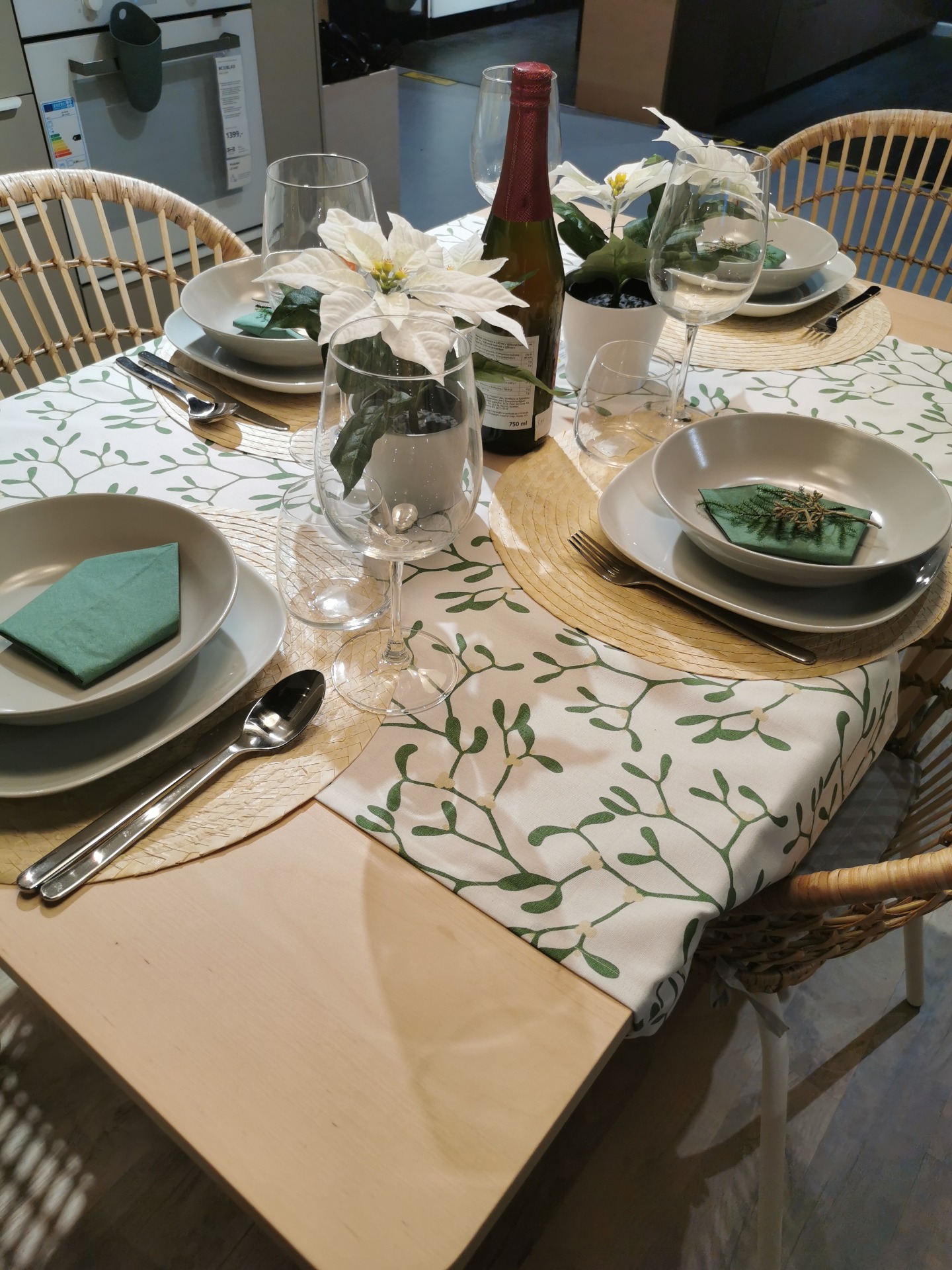 12 Tables Setting from IKEA