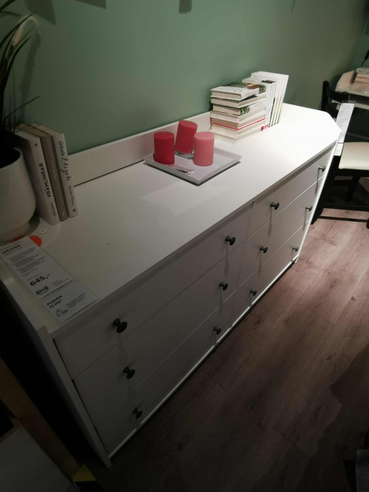 Maximize Your Space with Hauga Series Furniture