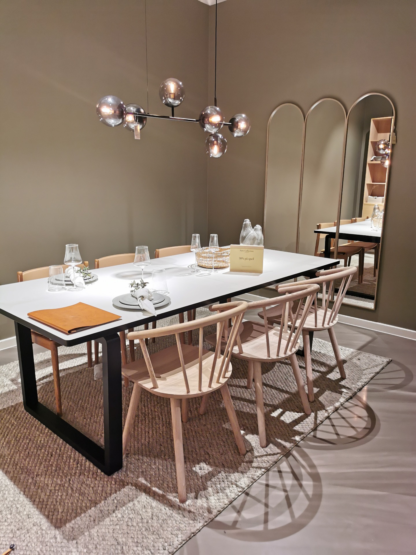 Scandinavian Dining Tables & Chairs – Timeless Design for a Stylish Home