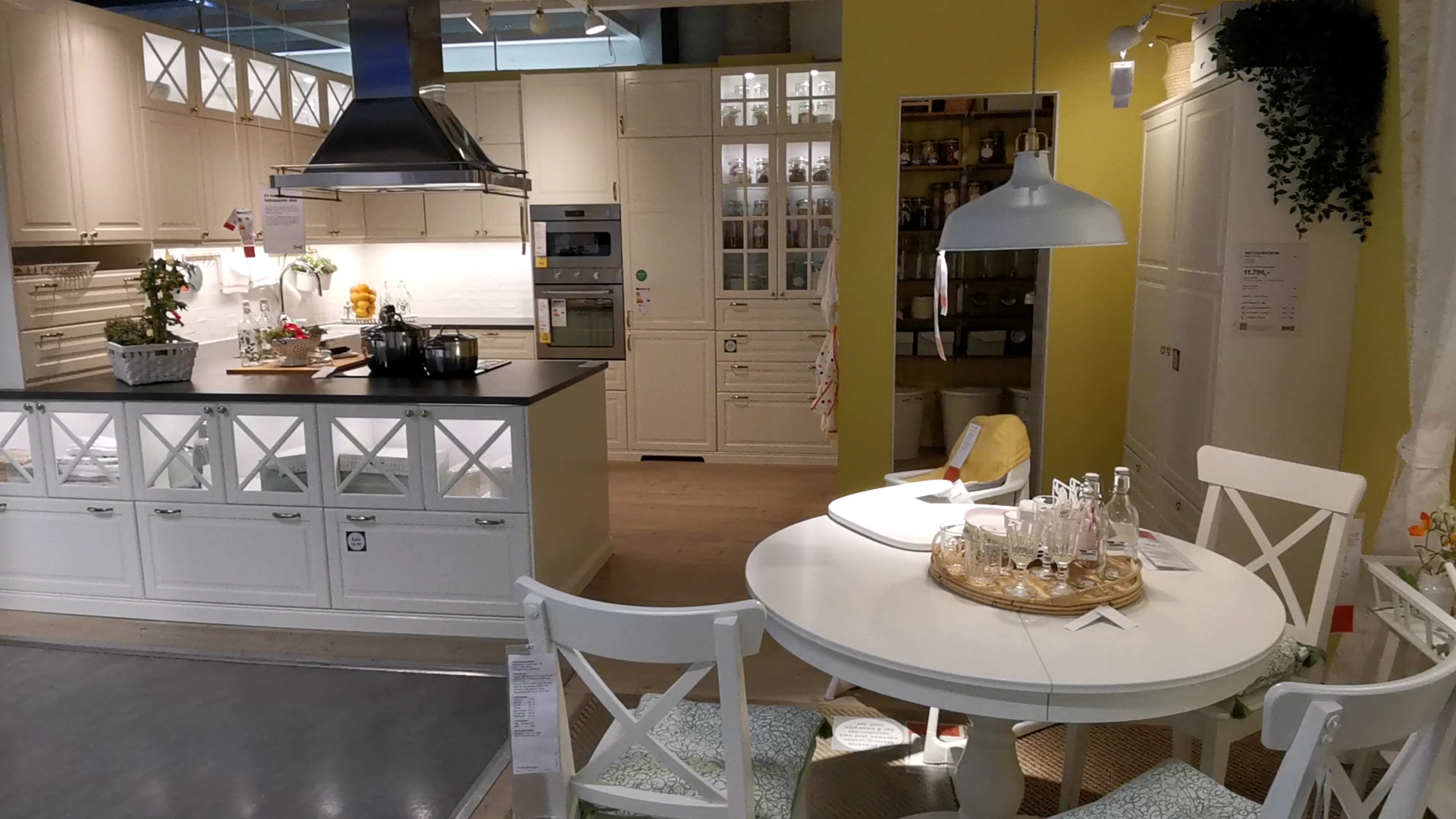 BODBYN Off-white: IKEA's Classic Kitchen Choice