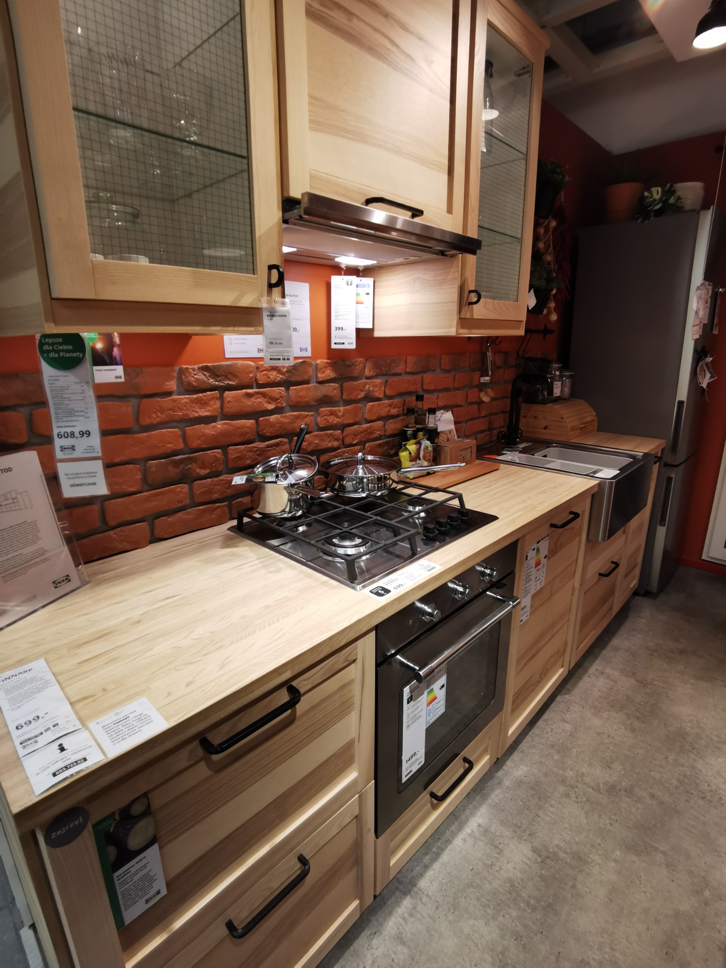 Creating a Cozy and Welcoming Kitchen with IKEA's Torhamn in Natural Ash