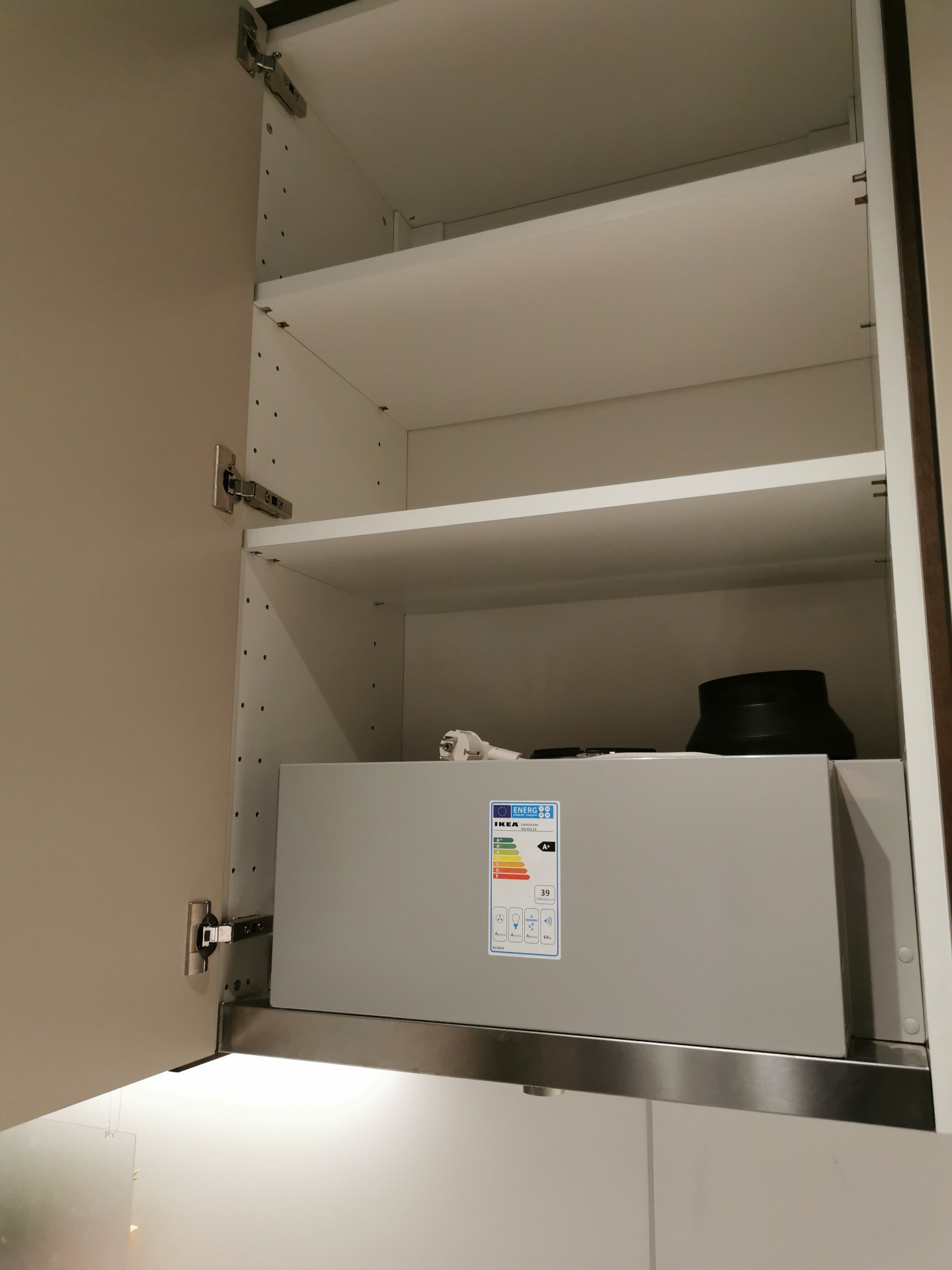 VOXTORP High-gloss Light Beige IKEA Kitchen