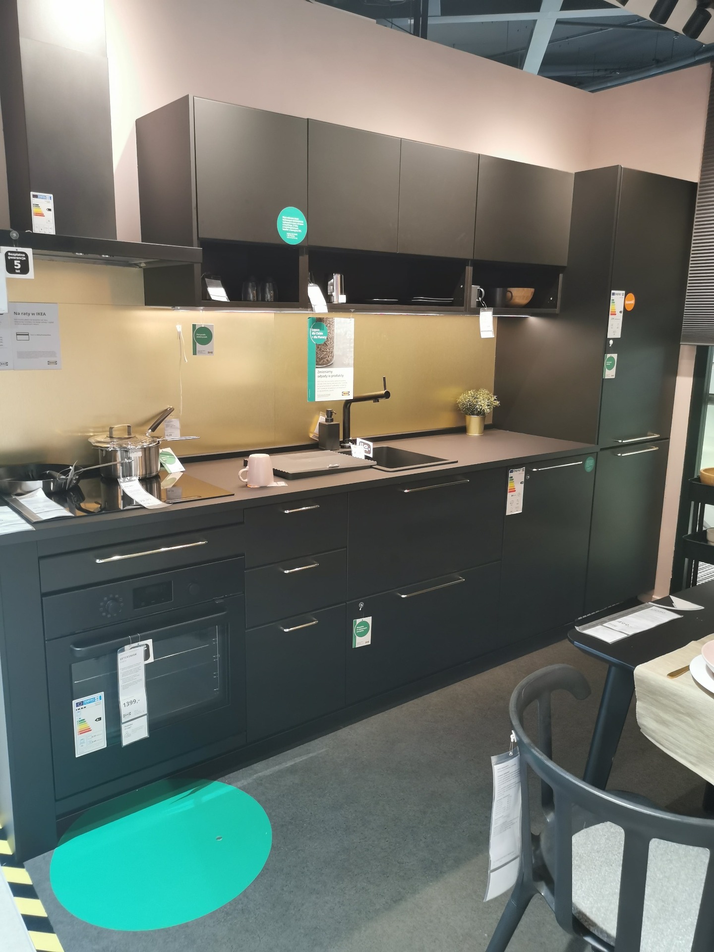 Create a Fresh Look with IKEA KUNGSBACKA Anthracite Kitchen
