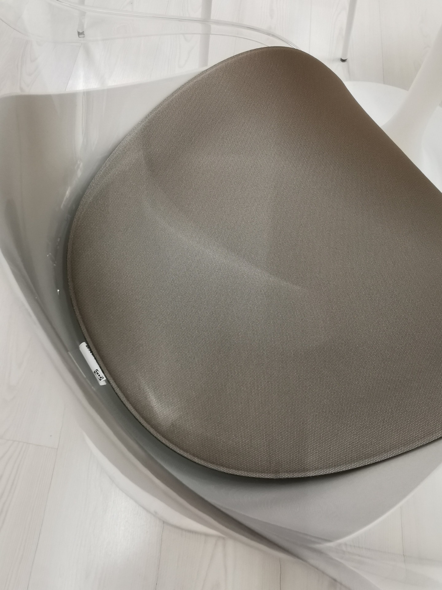 Functional and Modern: The BALTSAR Swivel Chair from IKEA