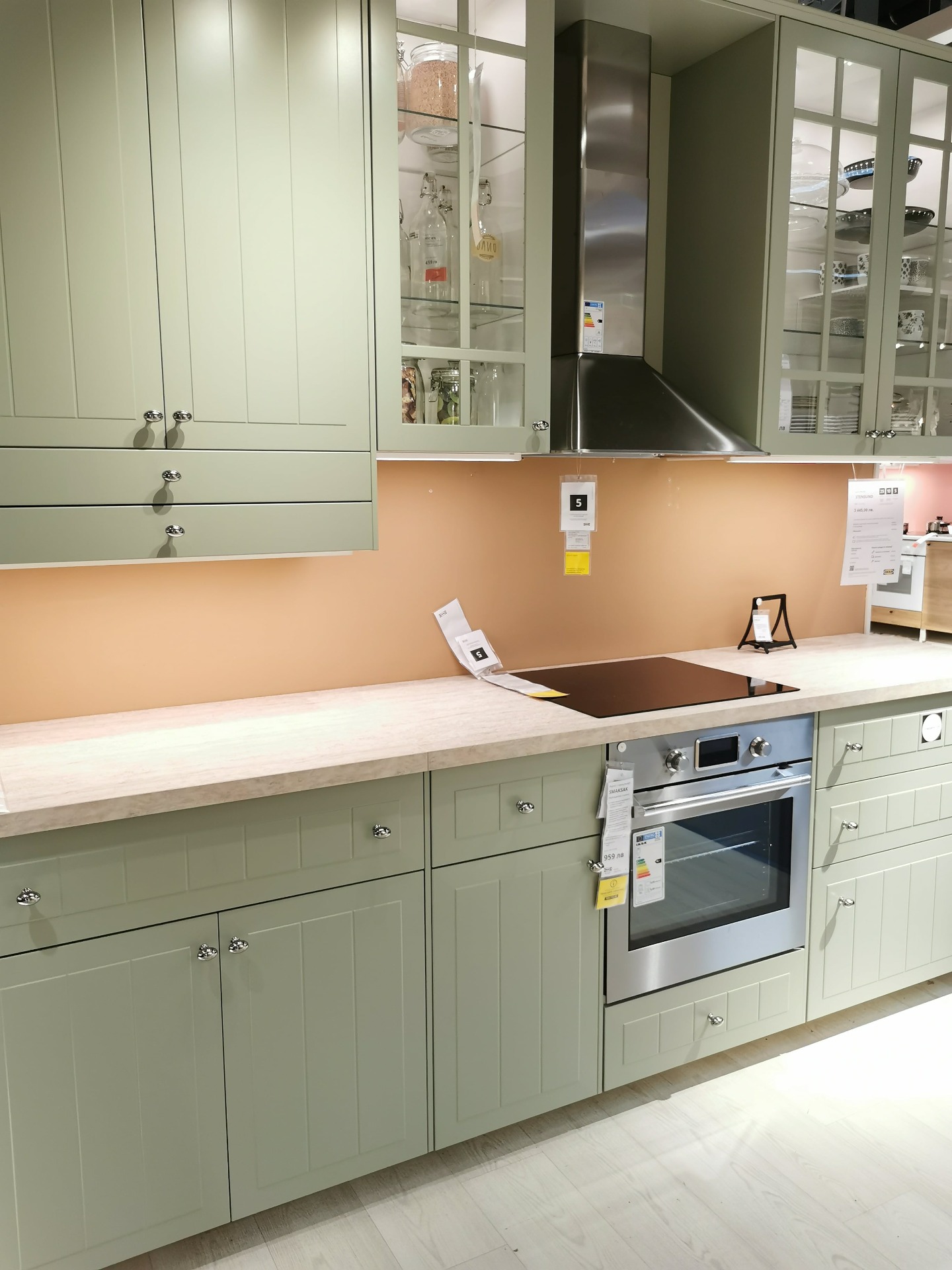 Fresh & Modern: IKEA's STENSUND Light Green Kitchen Fronts