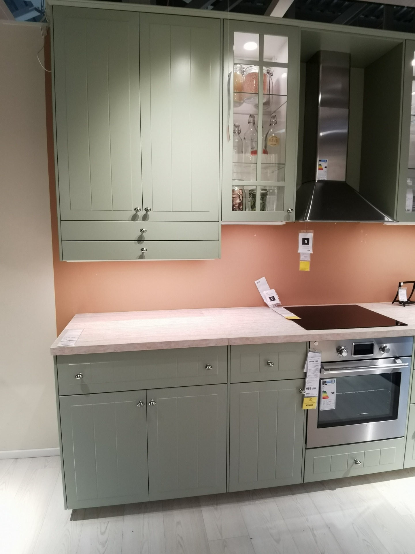 Fresh & Modern: IKEA's STENSUND Light Green Kitchen Fronts