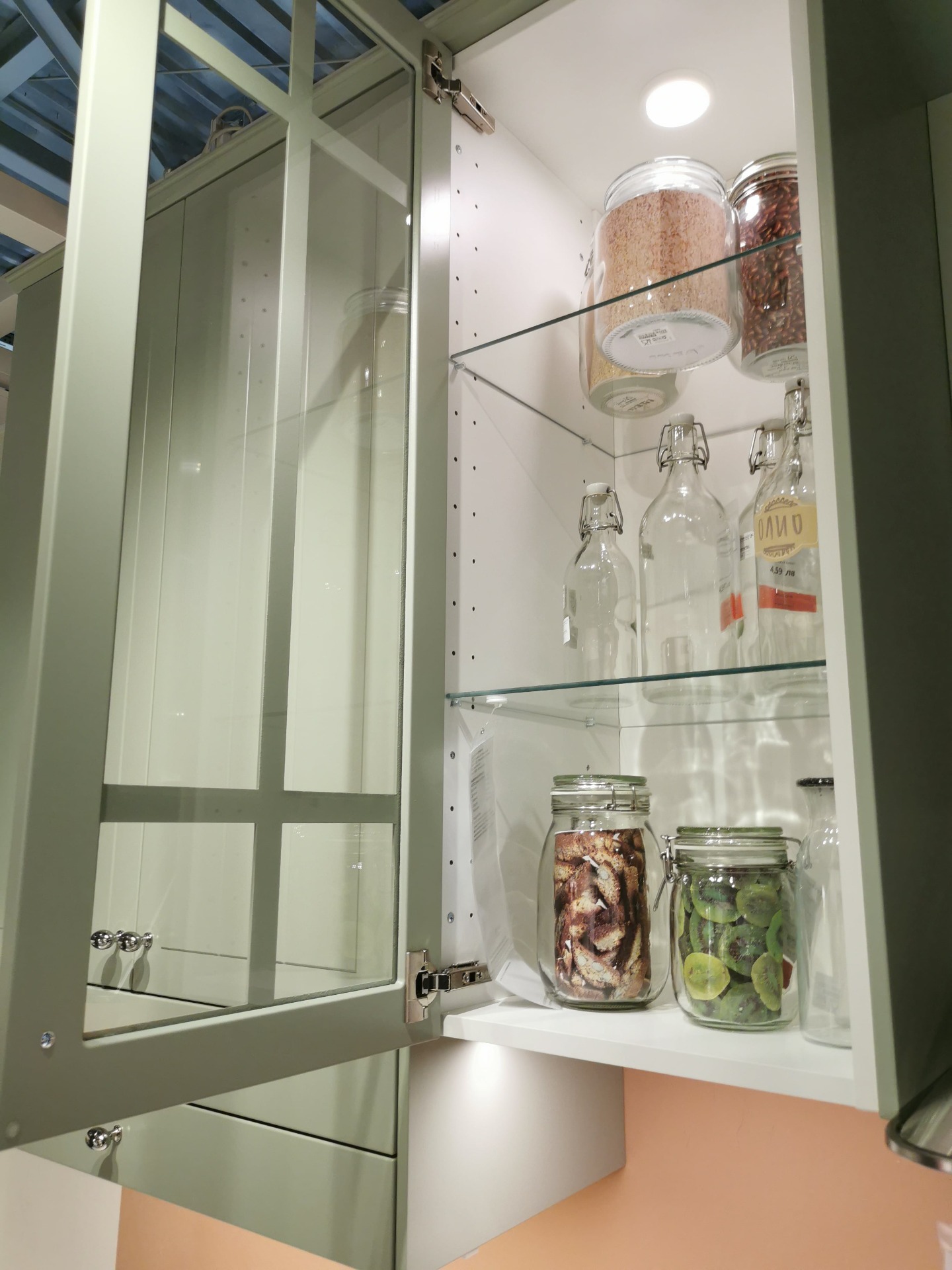 Fresh & Modern: IKEA's STENSUND Light Green Kitchen Fronts