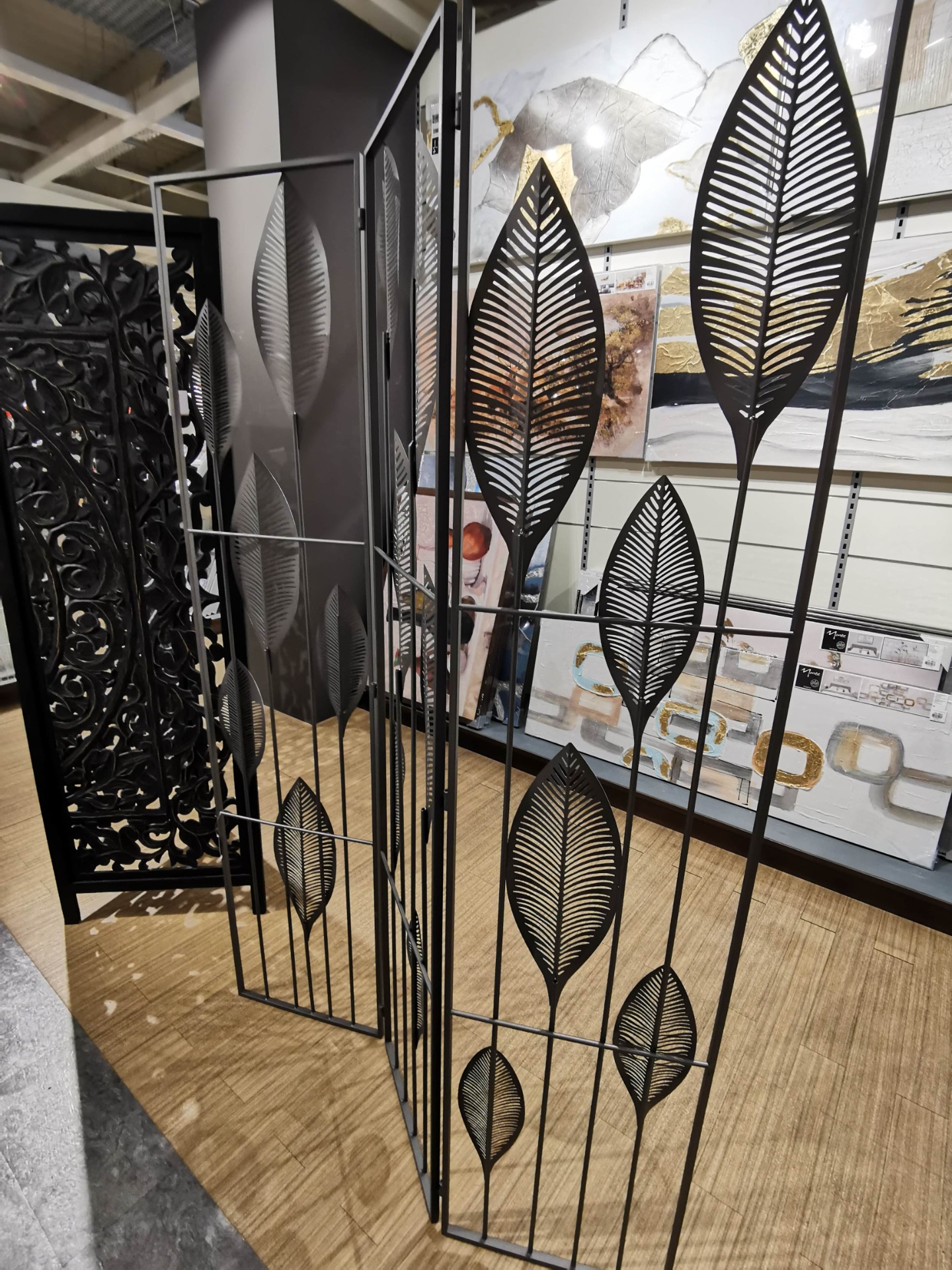 Designing a Glamorous Oasis: How to Achieve Boujee Bedroom Decor