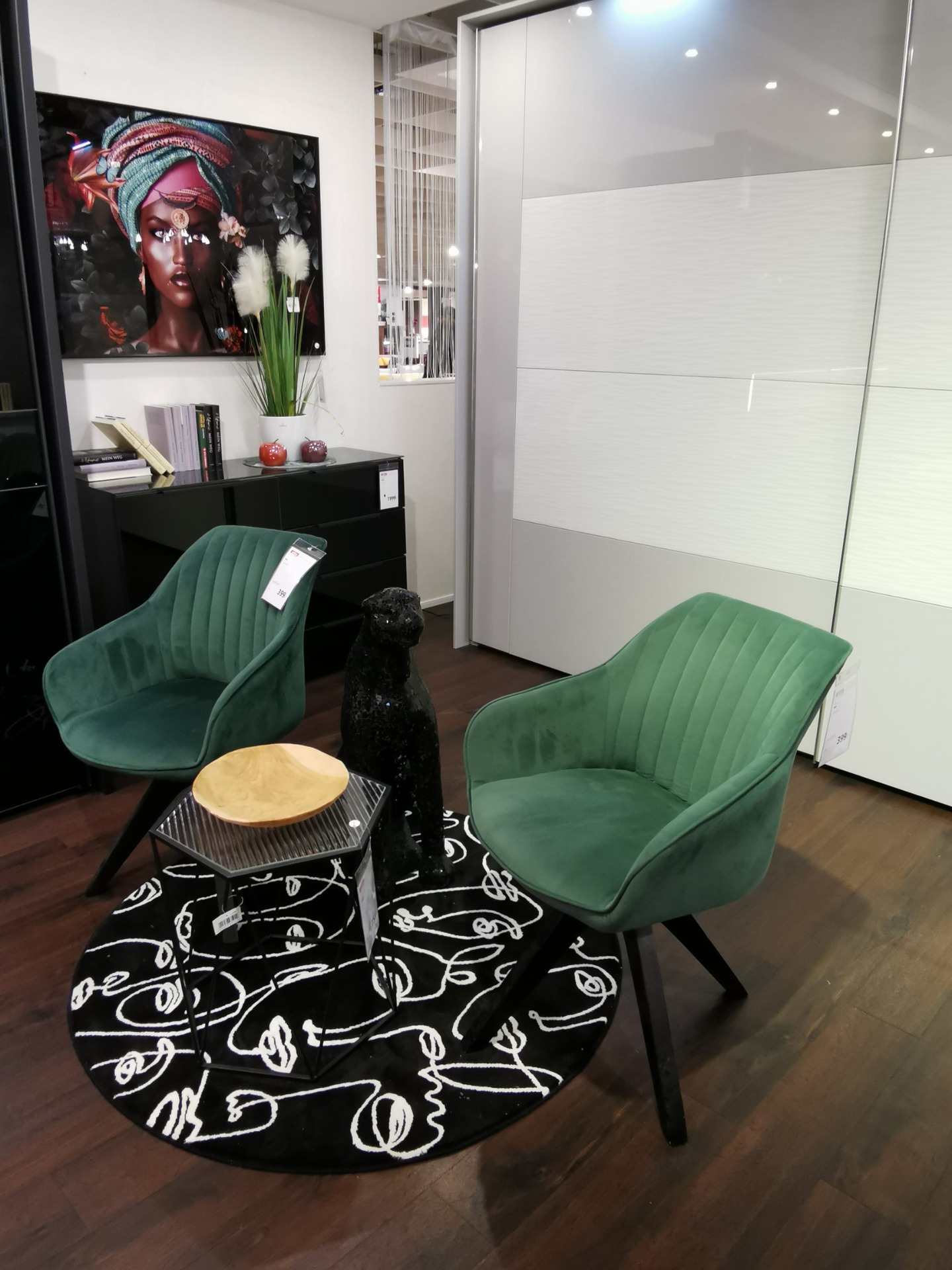 Designing a Glamorous Oasis: How to Achieve Boujee Bedroom Decor