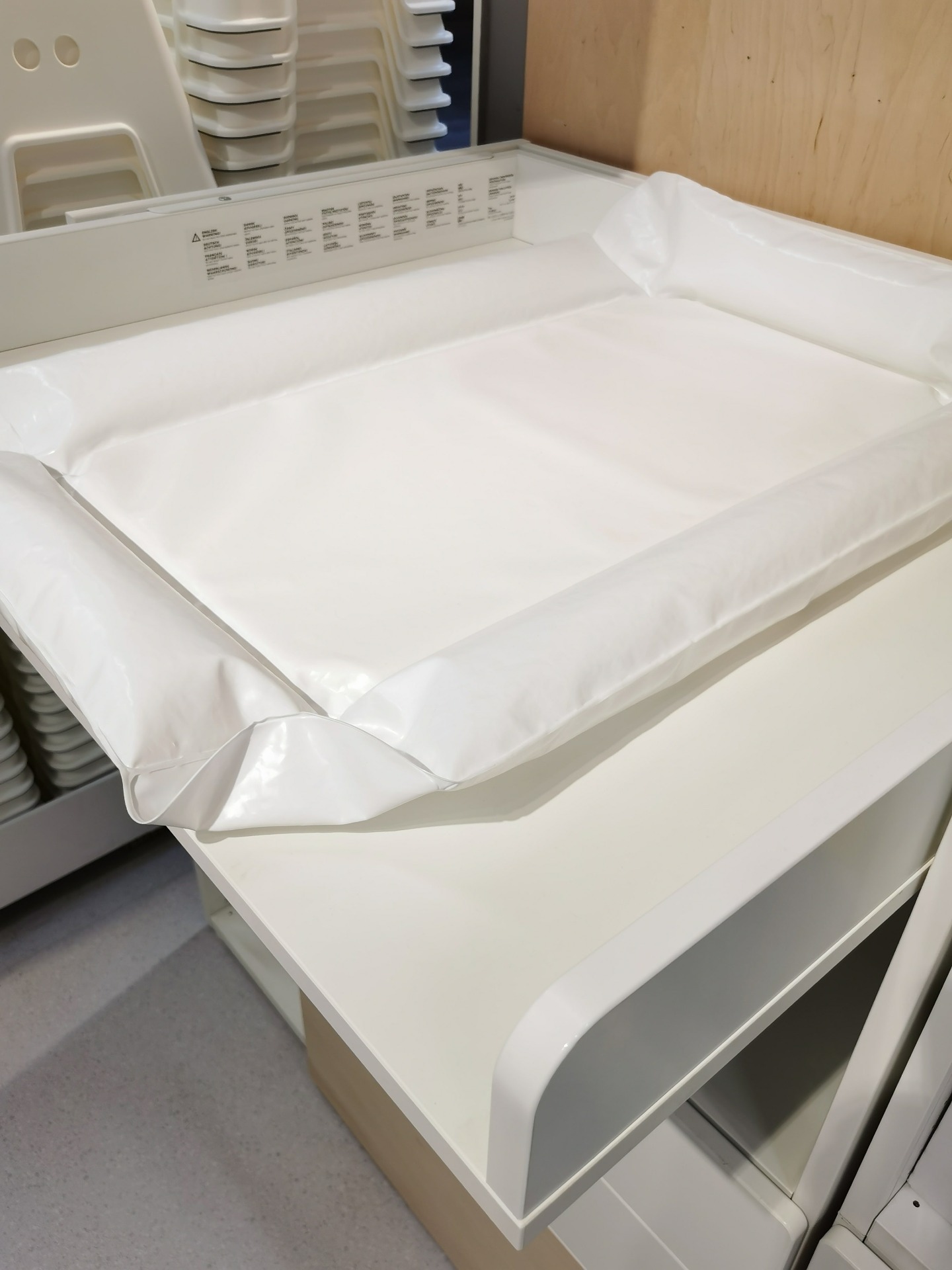 IKEA SMÅSTAD Changing Table with Storage – Best Baby Dresser Option?