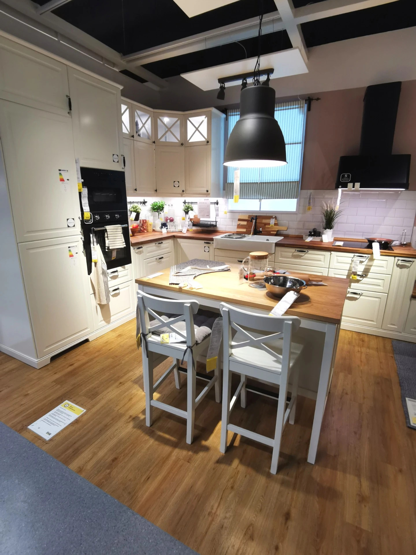 Timeless Style: IKEA BODBYN OFF-WHITE KITCHEN