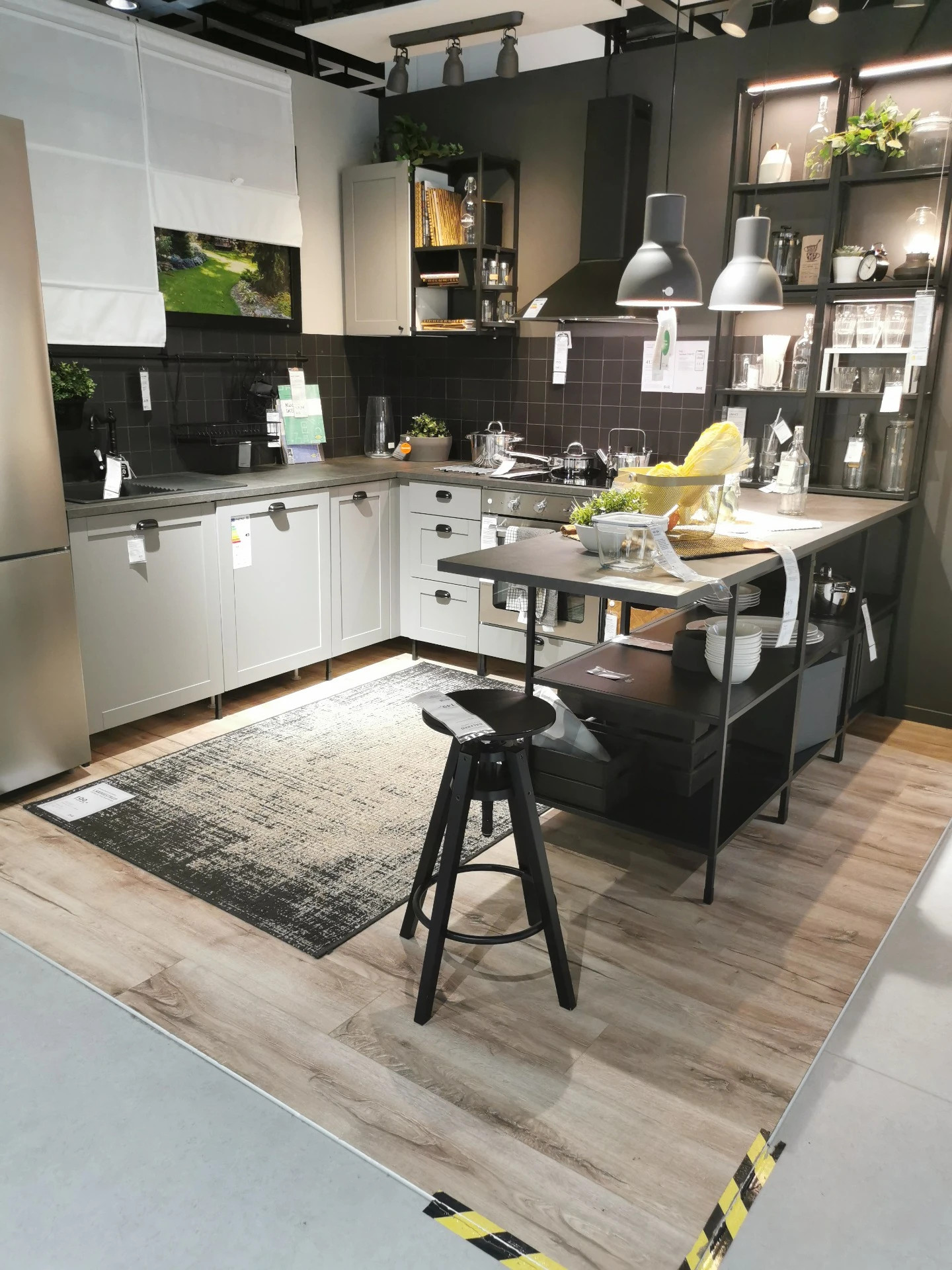 The Ultimate IKEA Kitchen: HASSLARP & SINARP Cabinets for a Stunning ...